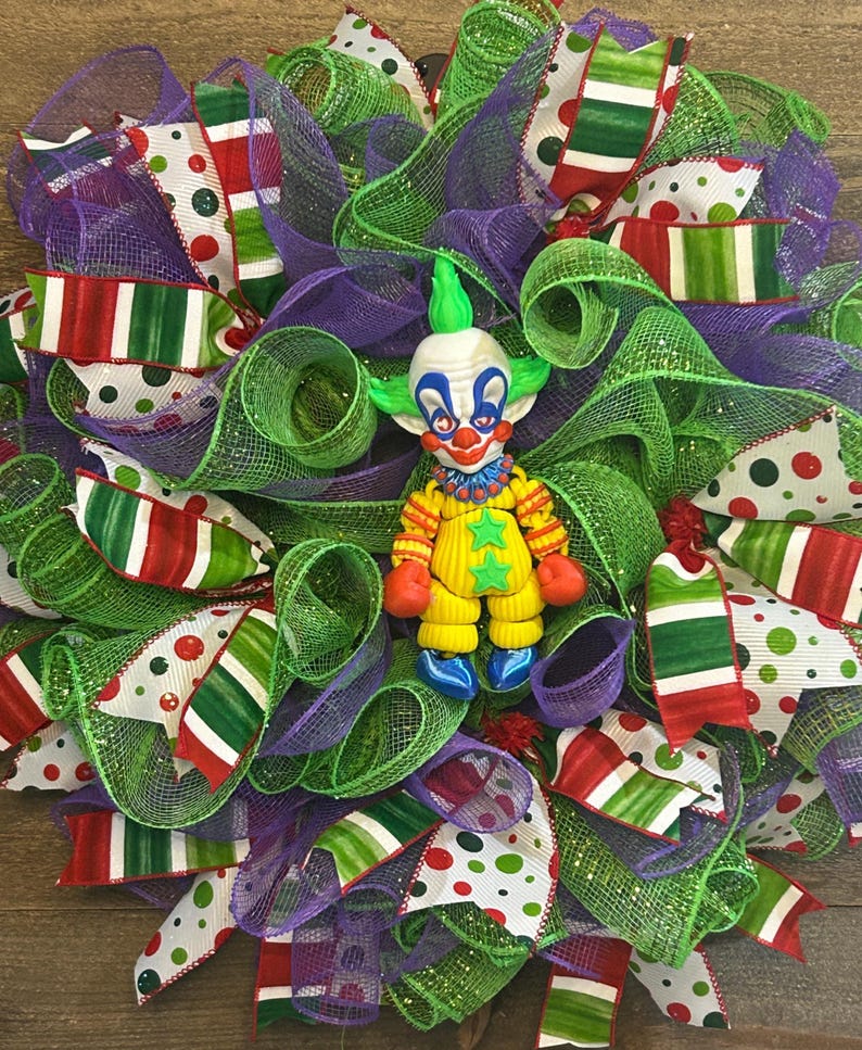 Killer Klowns Shorty Wreath, Horror Movie Decor - Etsy