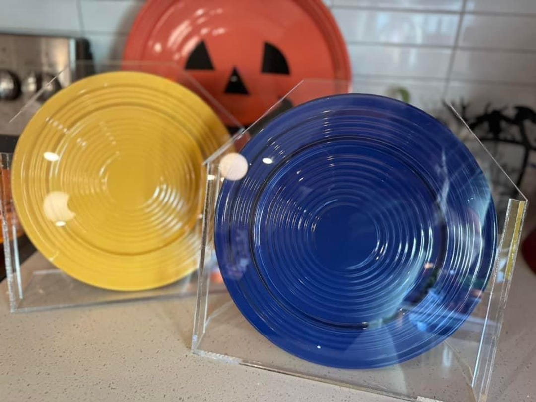 Plexiglass Cake Plate - Vintage Fiesta Cake Plate Display - Pottery Not ...