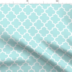 Quatrefoil Fabric Moroccan Mint Aqua Turquoise White Quatrefoil Ogee ...