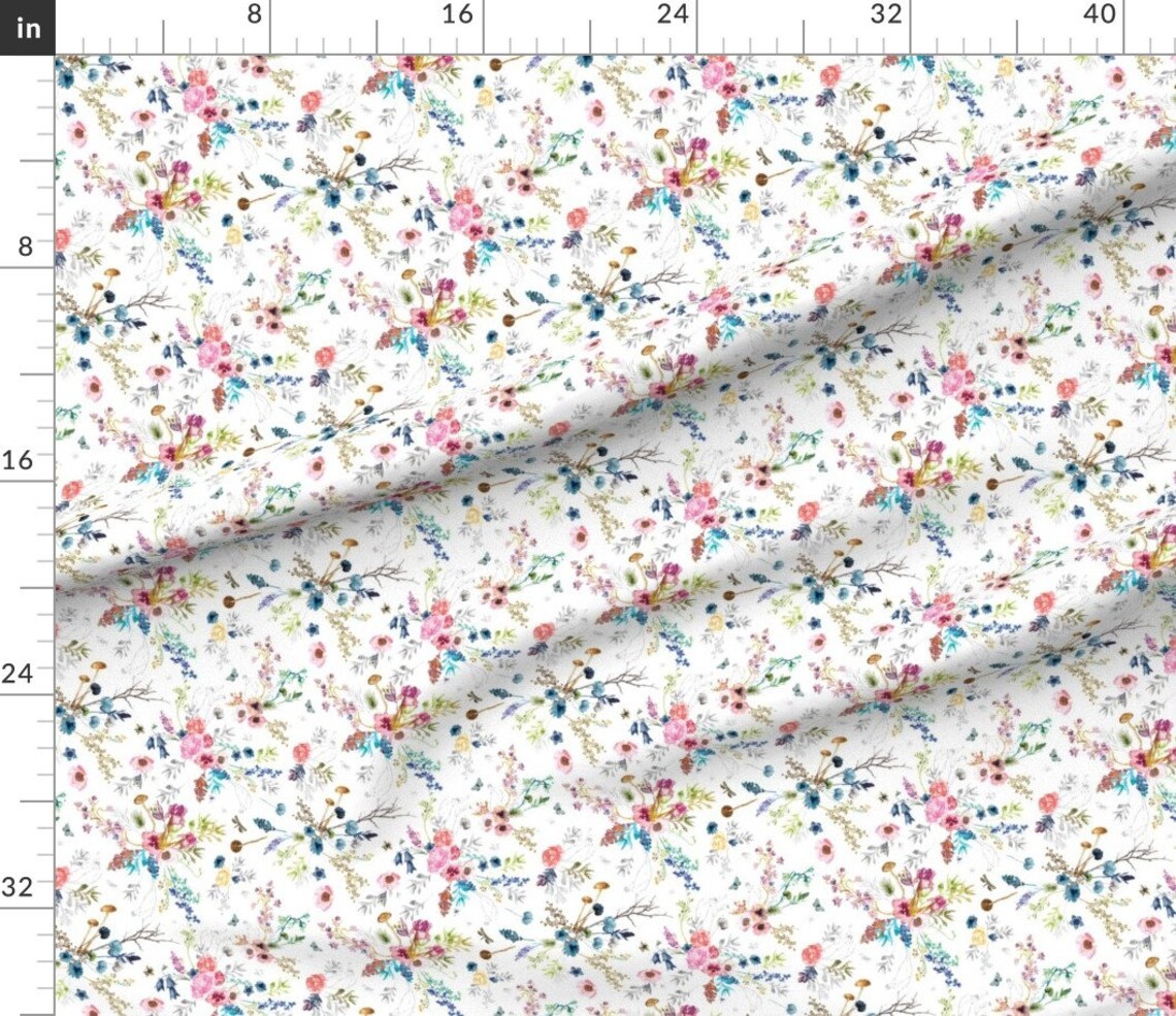 Wild Flowers Fabric Wild Meadow White Med By Nouveau | Etsy