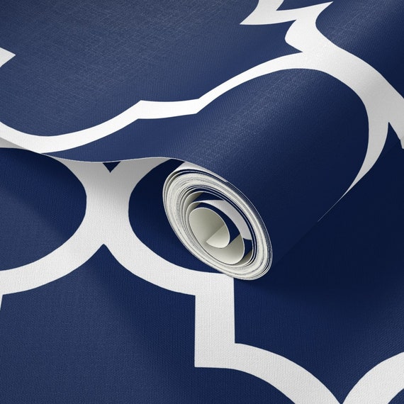 Navy Quatrefoil Background