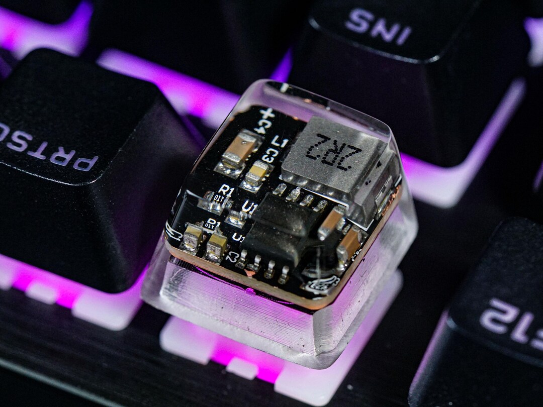 Black Recycled Circuit Board Keycap, Eco-friendly Artisan Resin Keycap ...