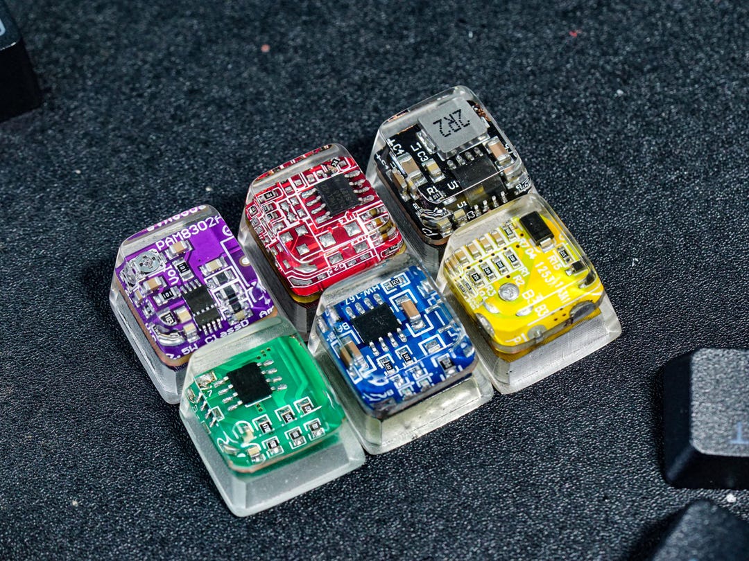 BUY 3 GET 1 Recycled Circuit Board Keycap, Eco-friendly Artisan Resin ...