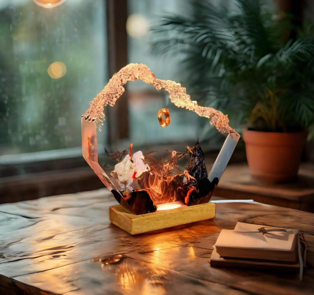 LOTR Resin Lamp – Handmade Lord of the Rings Diorama Light, the One ...