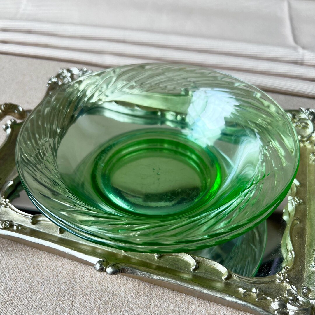 Pair of Vintage Pyrex Festival Spring Green Swirl Glass Bowls - Etsy