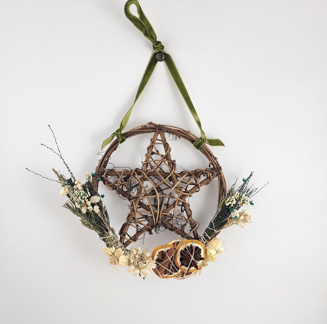 Natural Pentagram Botanical Intention Wreath Witches Protection Star ...