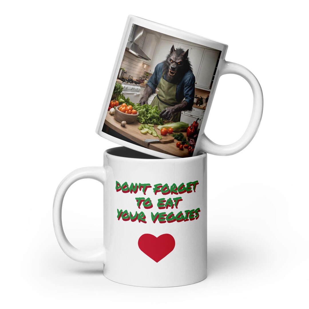 20 OZ. Mug Werewolf Making Salad, Don't Forget to Eat Your Veggies ...