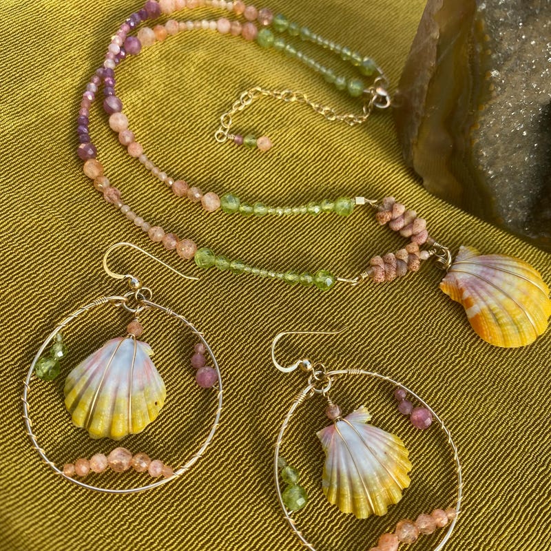 Kahelelani Shells - Etsy