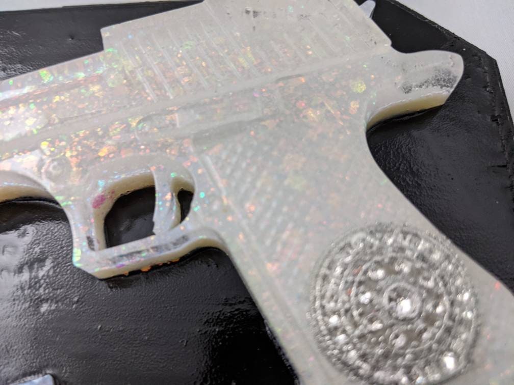 Rhinestone Art Resin Bling White Handgun Pistol & Bullets Black Plaque ...