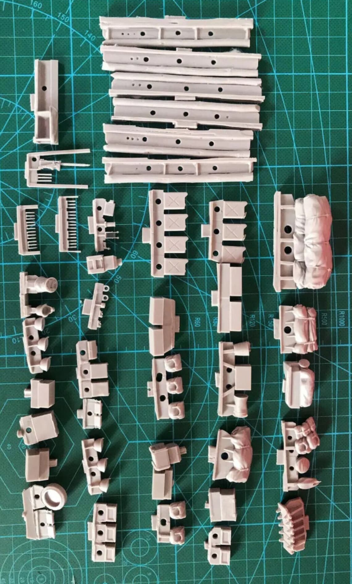 1/35 Scale WW2 Fury Sherman Tank Stowage Kit Resin Model Set for Easy ...