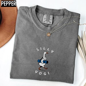 Embroidered Silly Goose Yogi Shirt, Funny Yoga Gift, Yoga Lover Tee ...