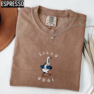 Embroidered Silly Goose Yogi Shirt, Funny Yoga Gift, Yoga Lover Tee ...