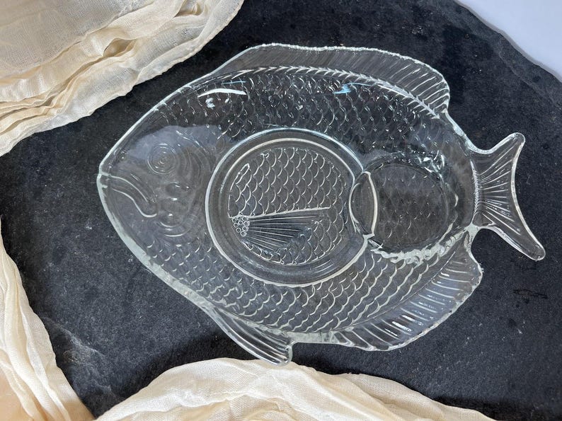 3 Glass Fish Shaped Appetizer Plates - Etsy