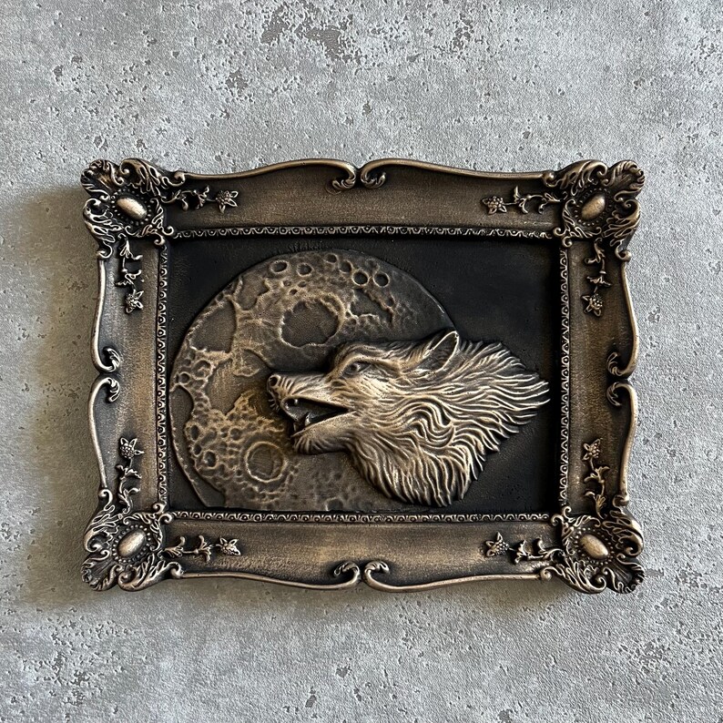 Howling Wolf Wall Art, Gothic Home Decor, Wolf Framed Wall Sculpture ...