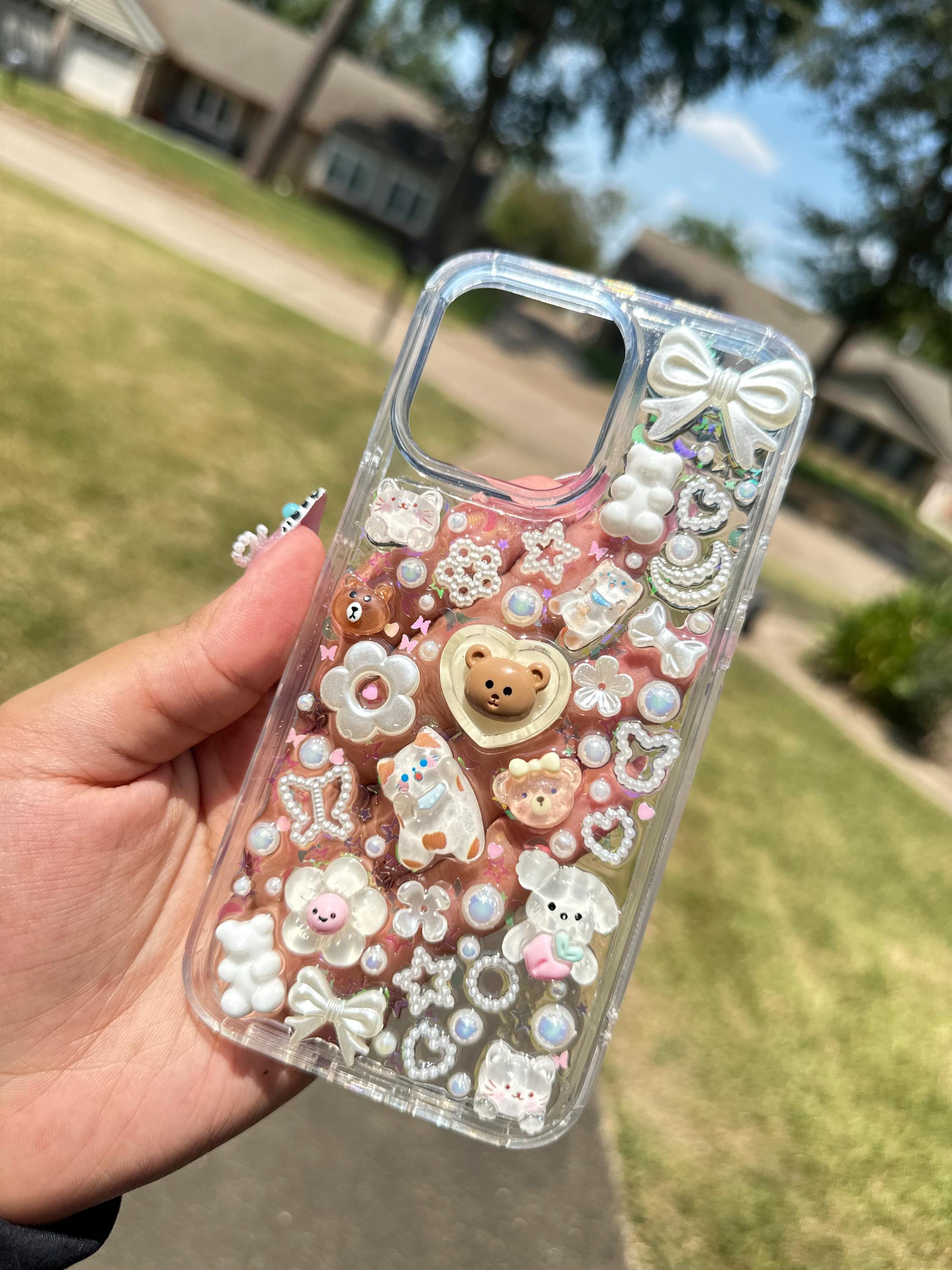 White Themed Junk Case ୨ৎ - Etsy