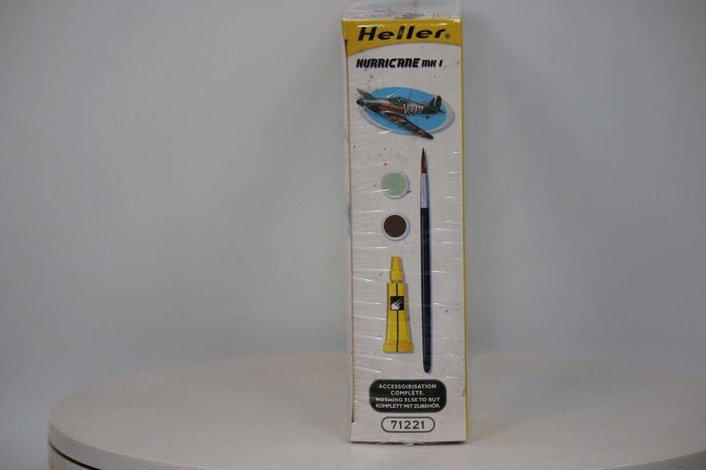 Heller Hurricane Mk 1 WW2 British Warplane 1:72 Scale Model Kit - Etsy