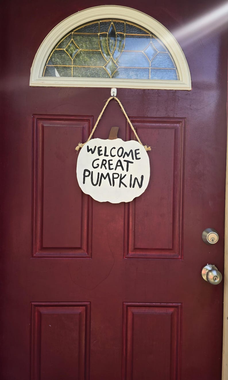 Welcome Great Pumpkin Wooden Sign - Etsy