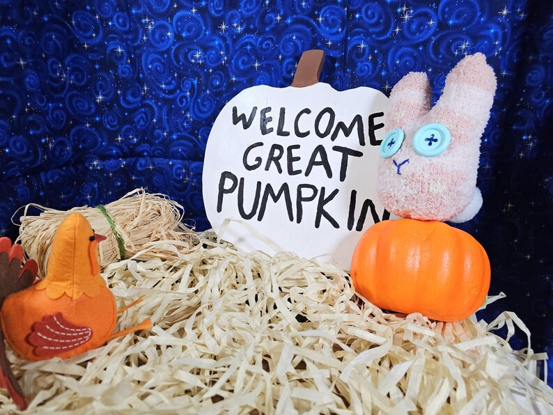 Welcome Great Pumpkin Wooden Sign - Etsy