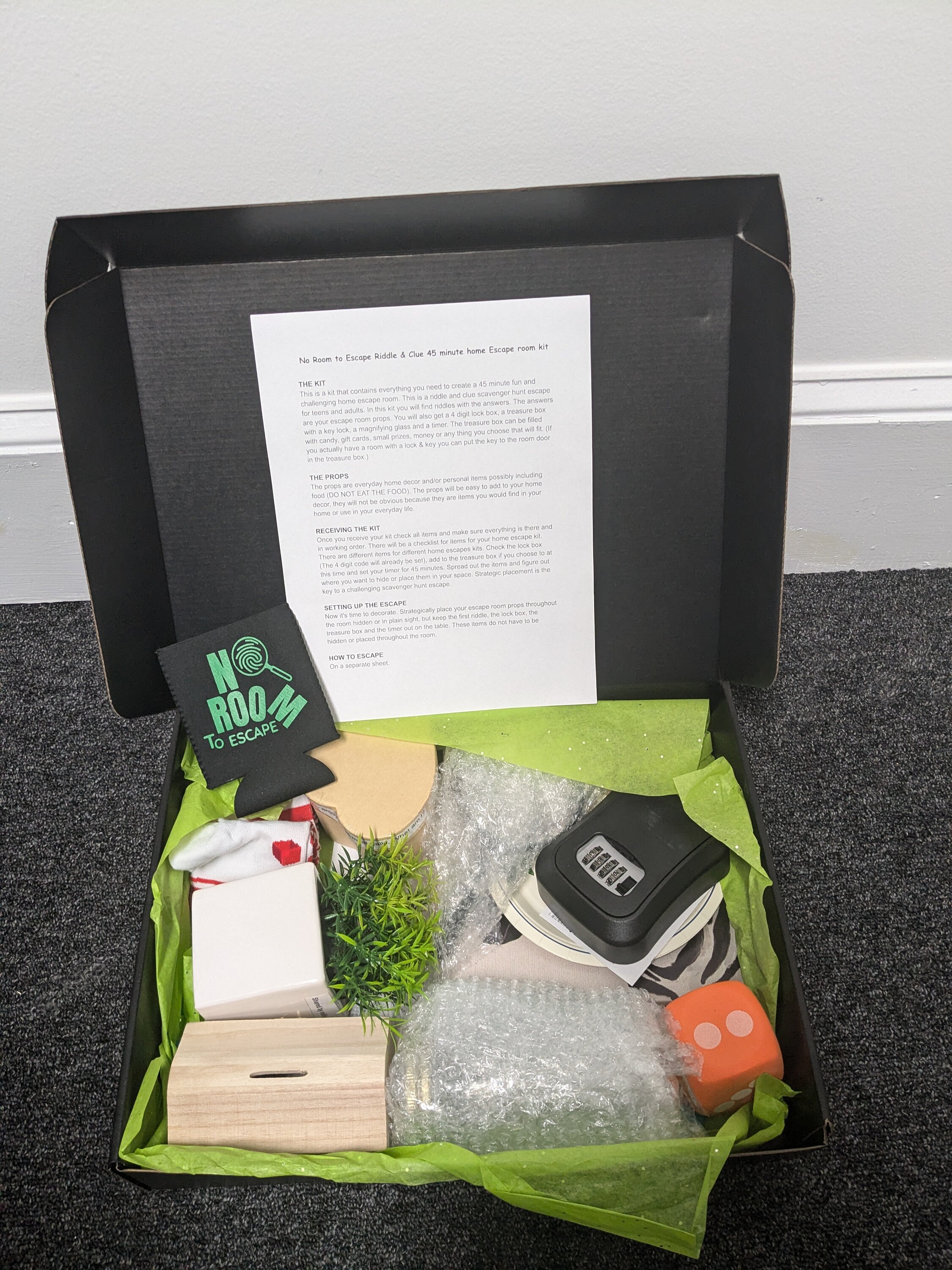 Escape Room in a Box. Easy to Set up Home Escape Room Kit With Props ...