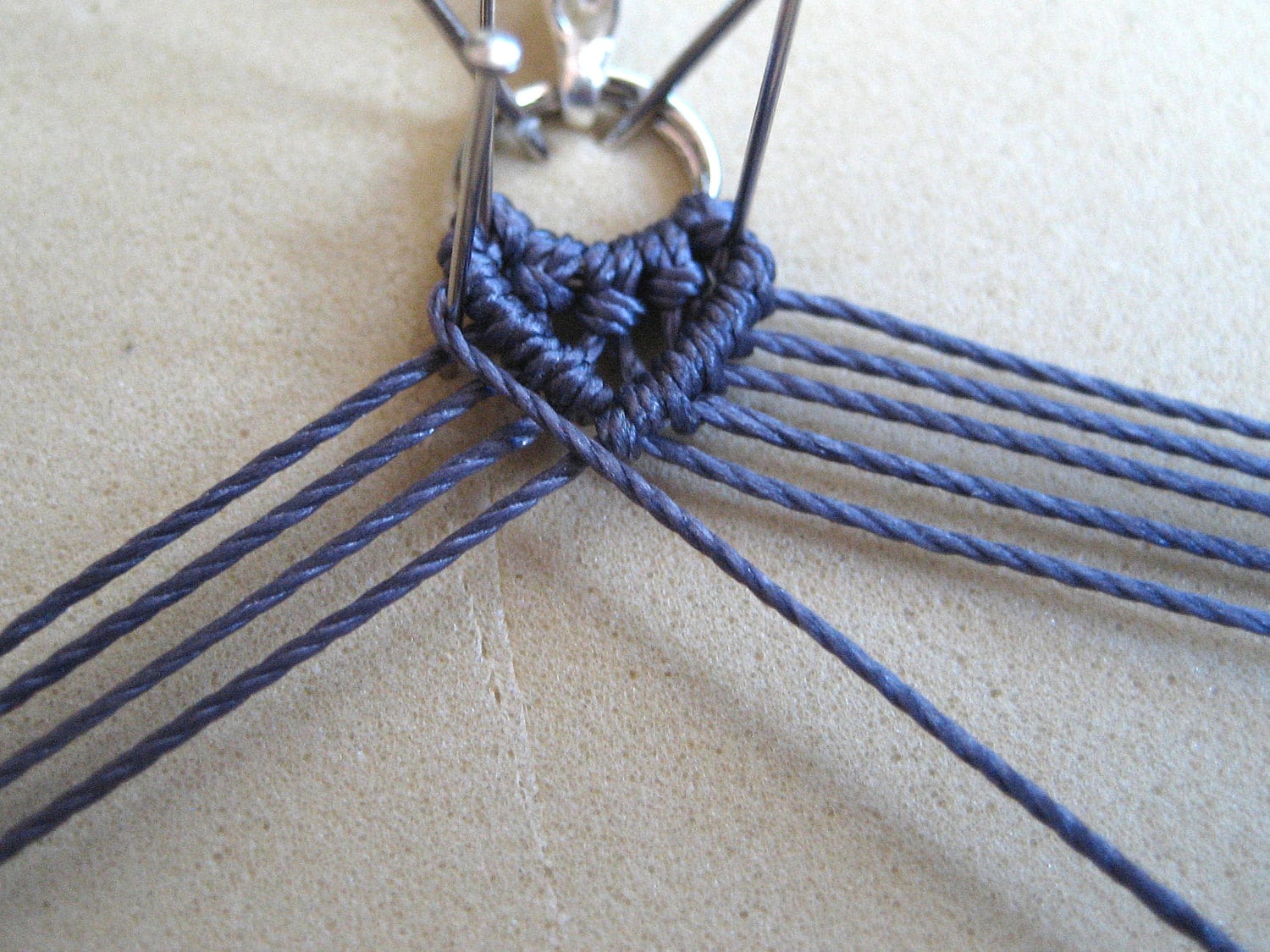 Micro Macrame Tutorial - Hydrangeas Bracelet Pattern - Beaded Macrame - Jewelry Making - DIY ...