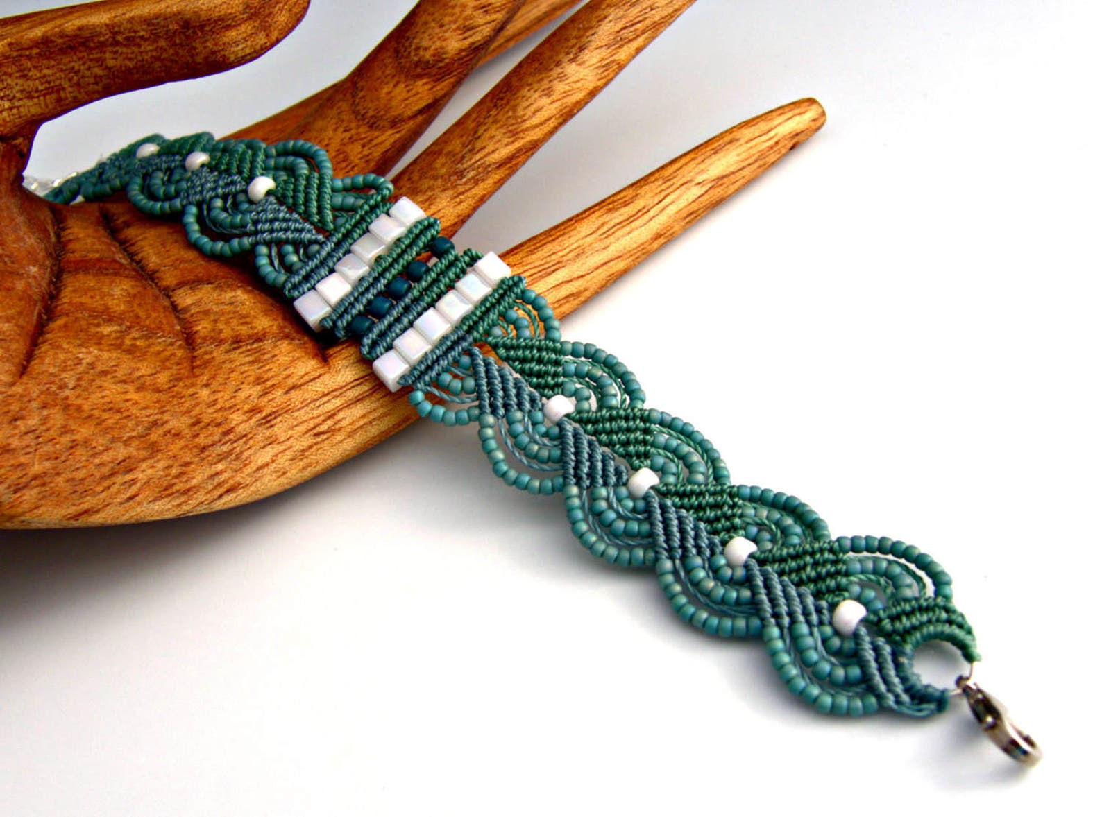 Two Tone Turquoise and Green Macrame Bracelet Micro Macrame - Etsy