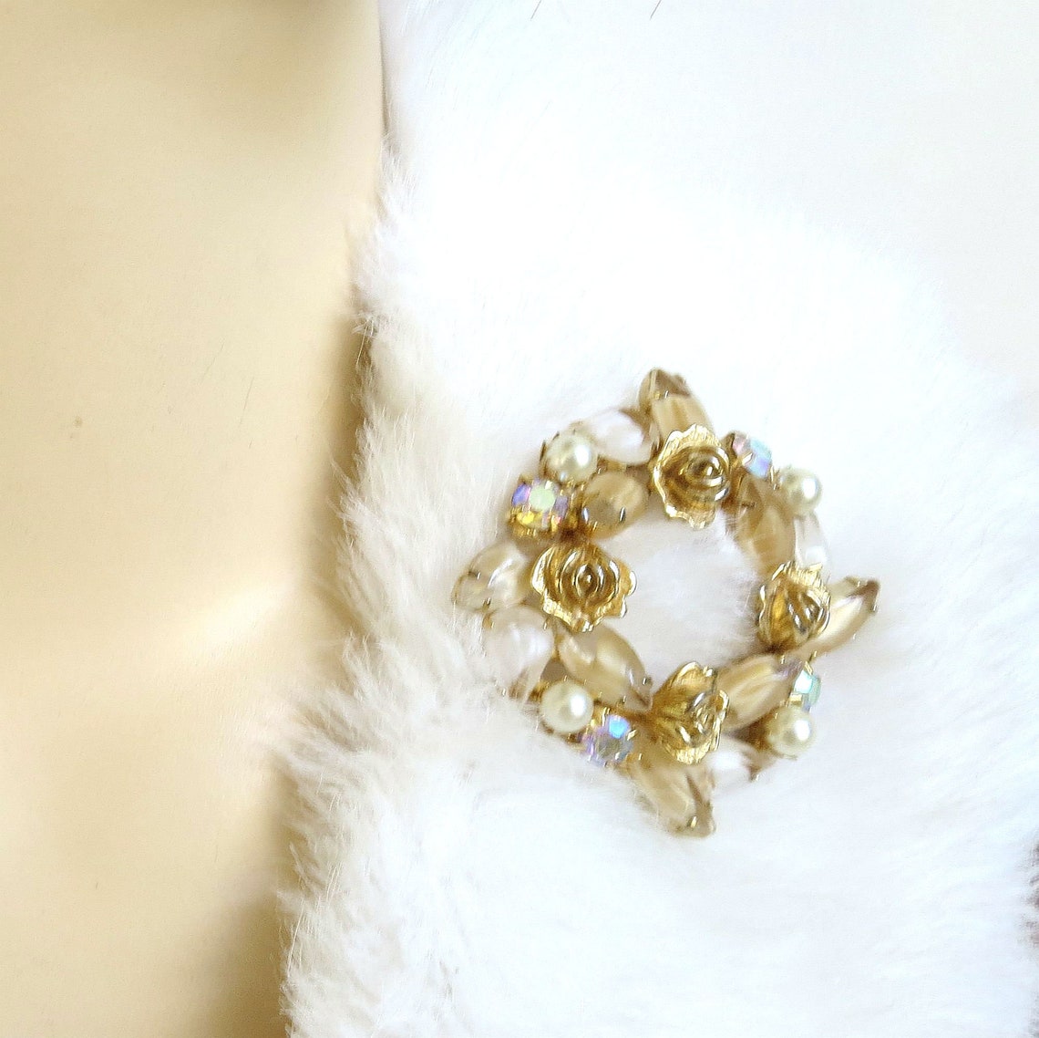 Weiss Signed Wreath Brooch Givre Glass Rhinestones Aurora | Etsy