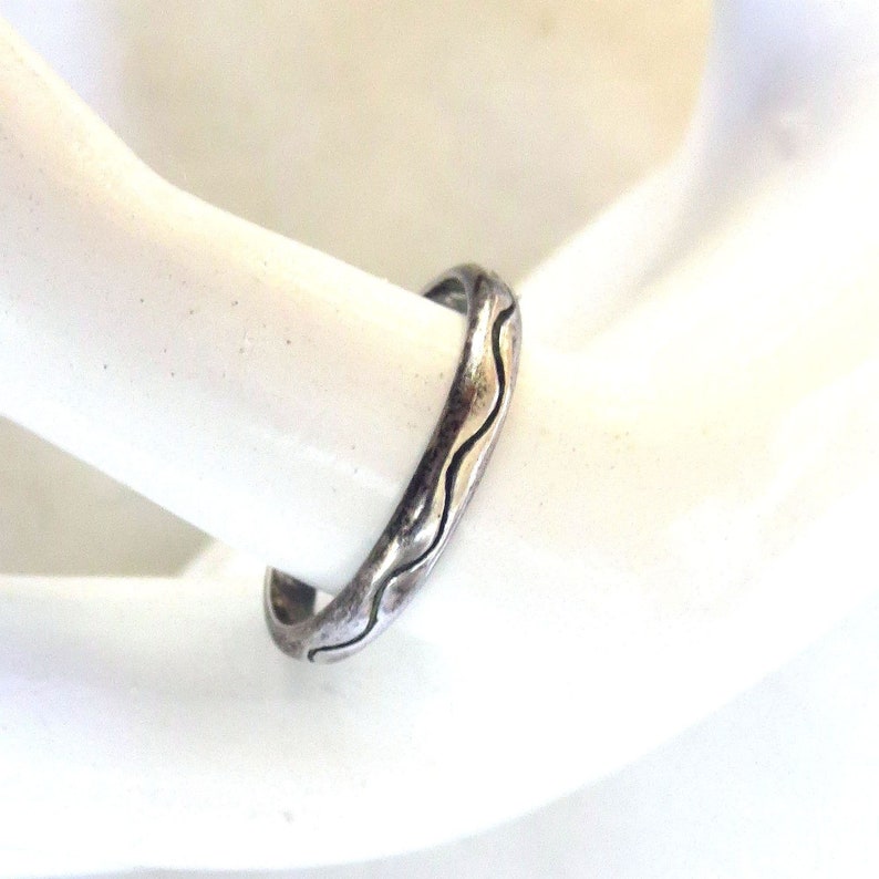 Sterling Silver Snake Symbol Band Ring in a Southwest Design - Etsy