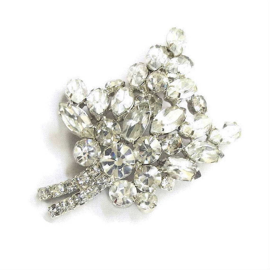 Juliana Crystal Rhinestone Leaf Brooch Domed Vintage Verified D&E - Etsy