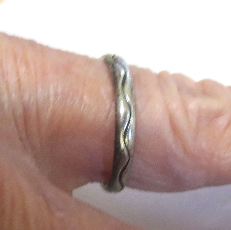 Sterling Silver Snake Symbol Band Ring in a Southwest Design - Etsy