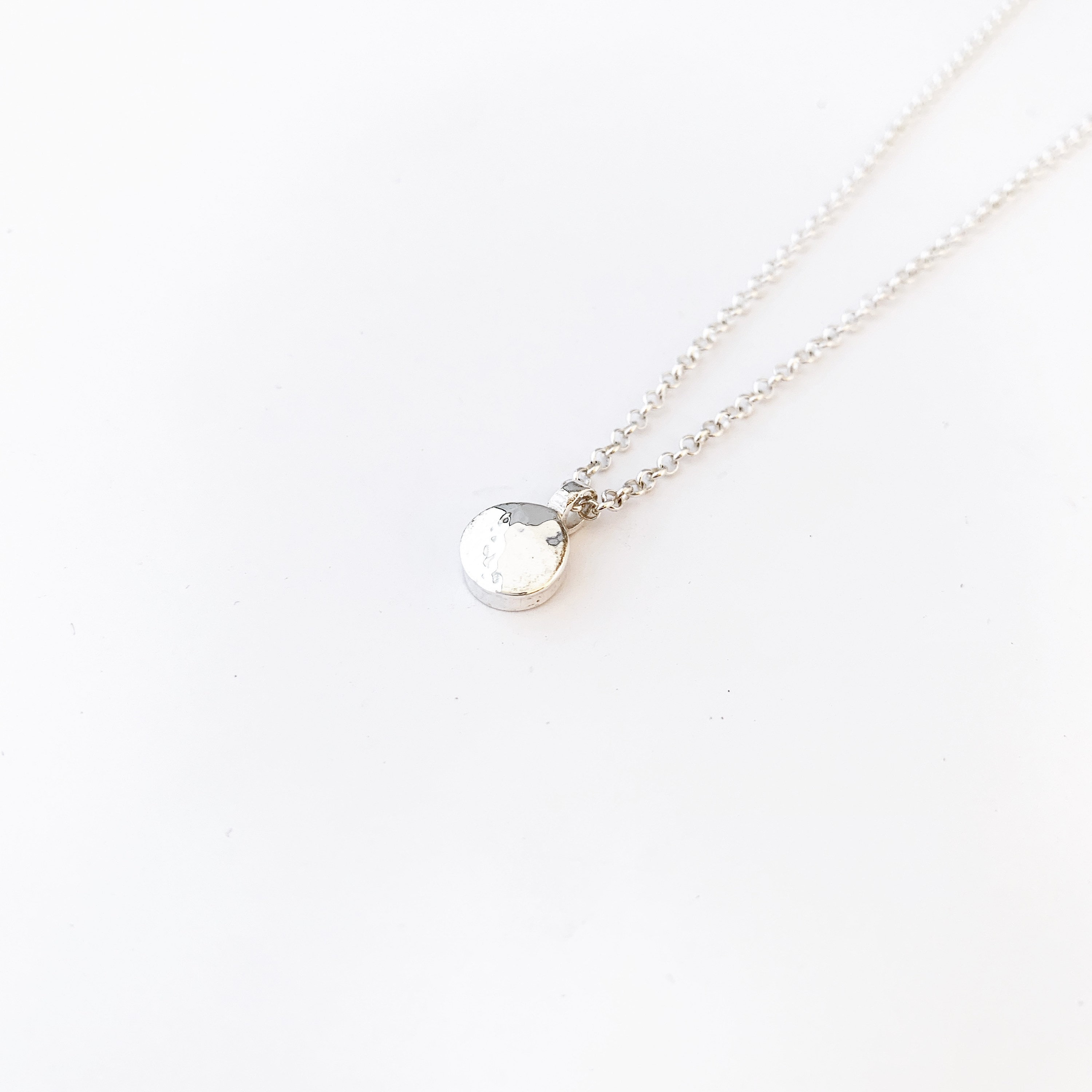 Sterling Silver Round gem Chain Necklace - Etsy Australia