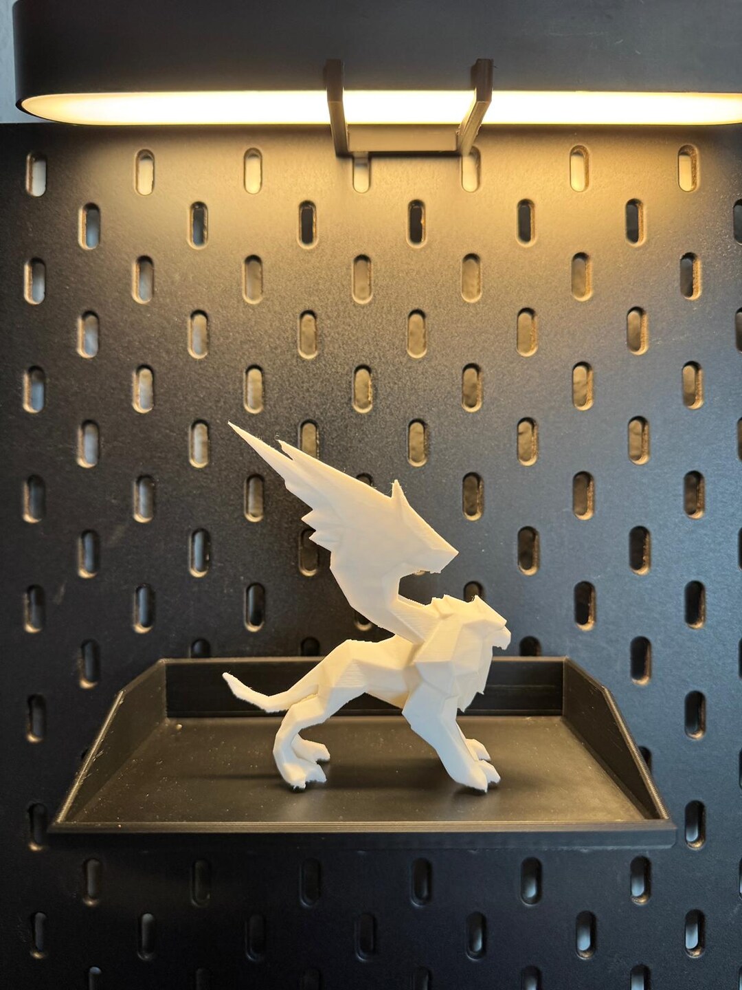 Griffin Figure 3d-printed Low Poly – Modern Decor for Living Room ...