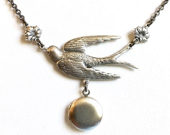 Bird locket | Etsy