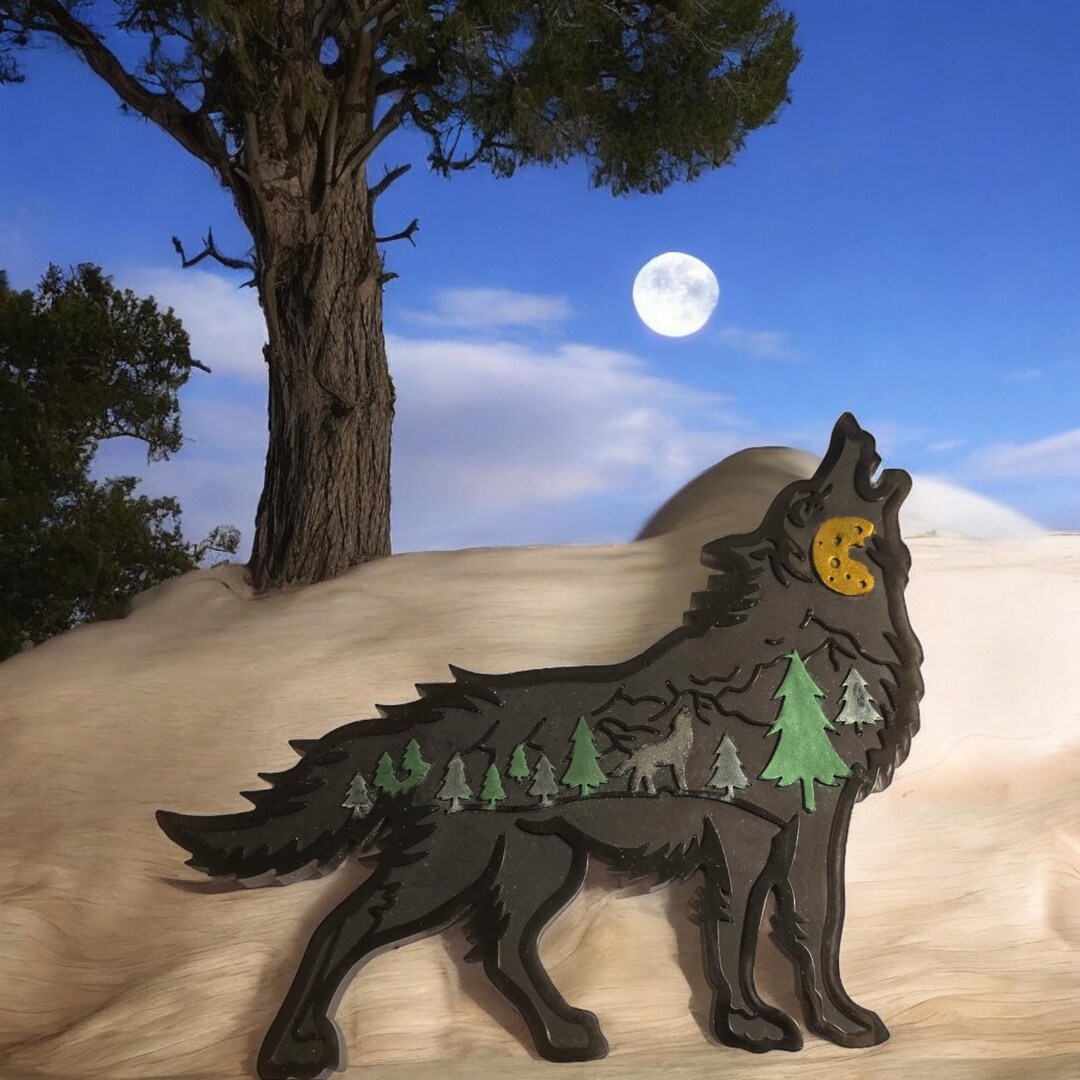 Resin Decor. Howling Wolf. Rustic, Western. Cowboy. Cowgirl. One-of-a ...