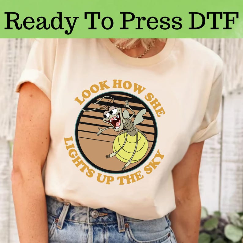 Disney Princess & The Frog Firefly Ray Look How She Lights Up The Sky ...