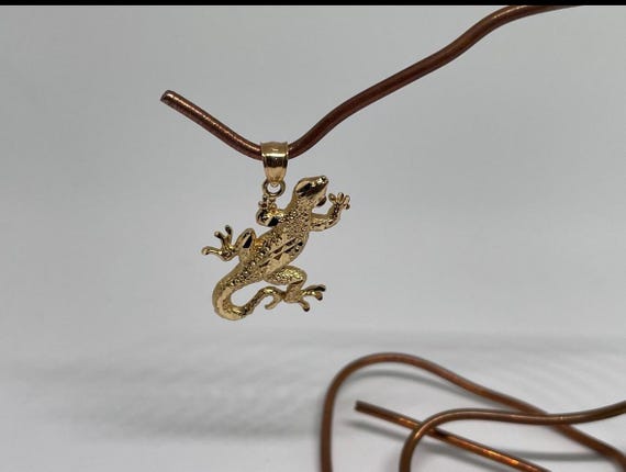 14K Solid Yellow Gold Lizard Gecko Reptile Pendant Ch… - Gem