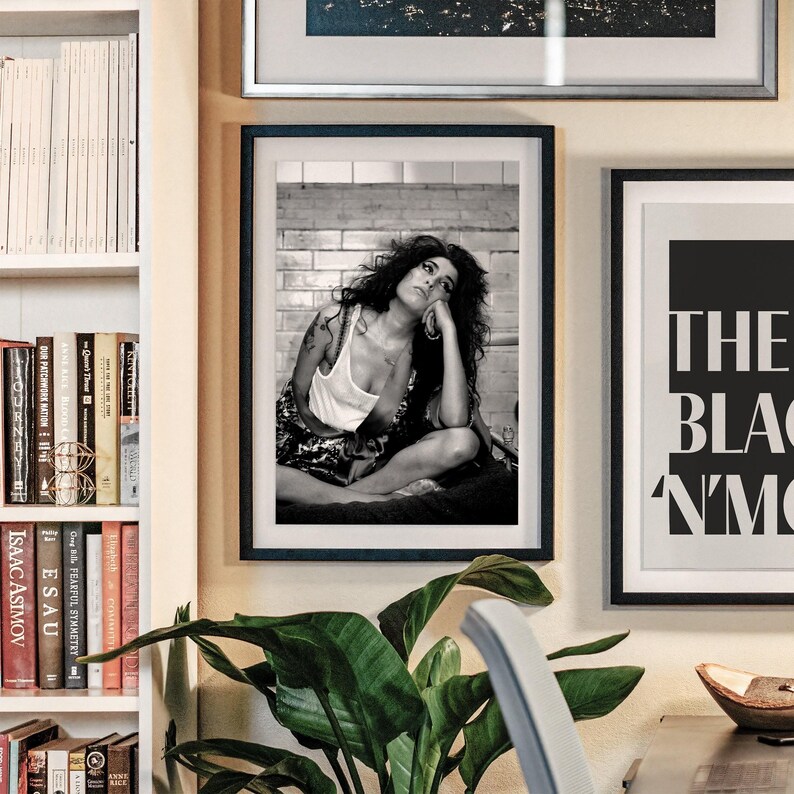 Amy Winehouse Posters / Amy Winehouse Black and White Wall Art, Album ...