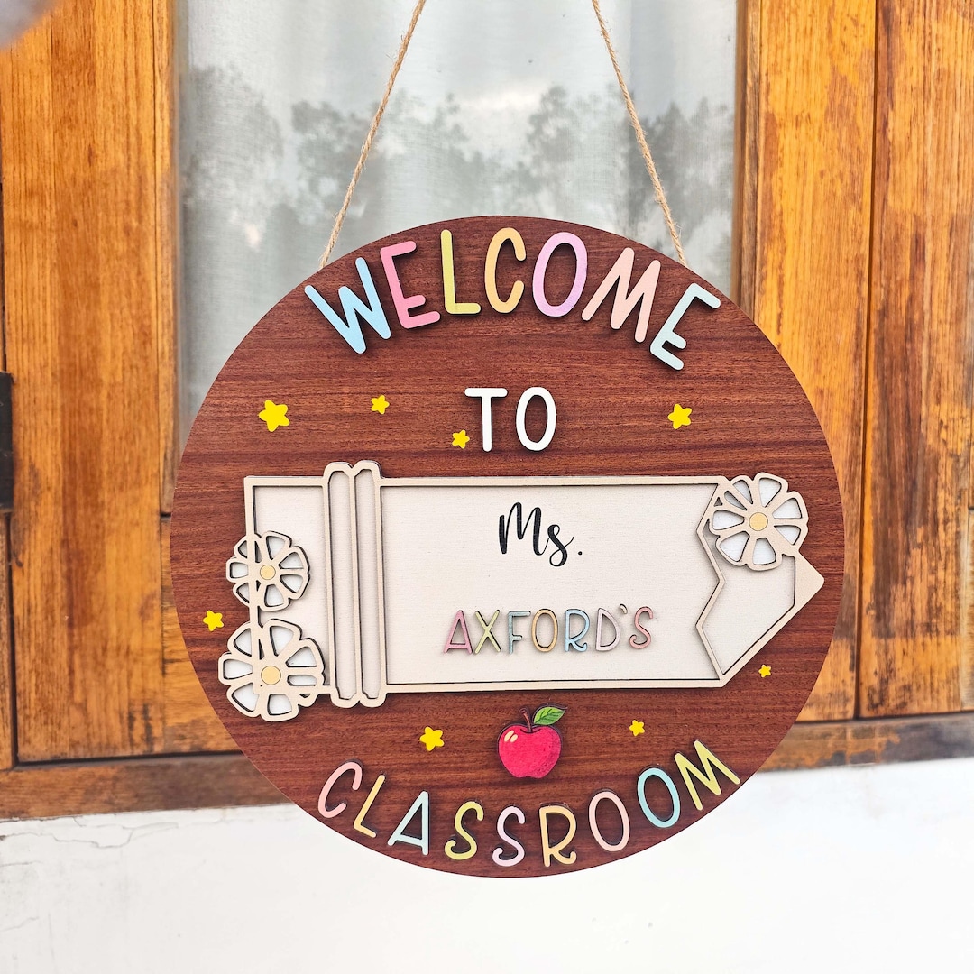 Custom Teacher Door Hanger, Classroom Decor, Teacher Name Sign - Etsy