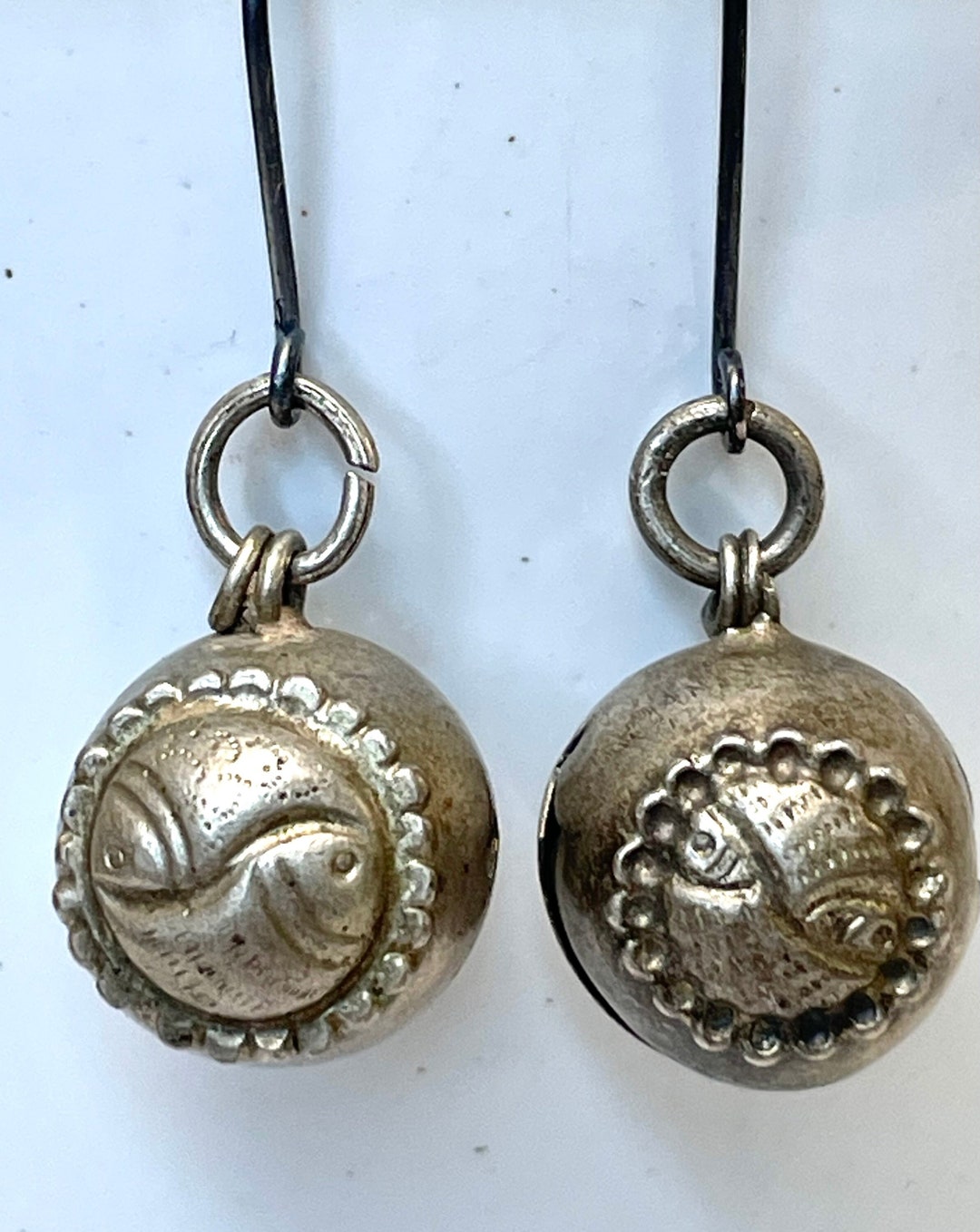 Antique Chinese RARE BELLS Qing Silver KOI Fish Etched Beads Dangle ...