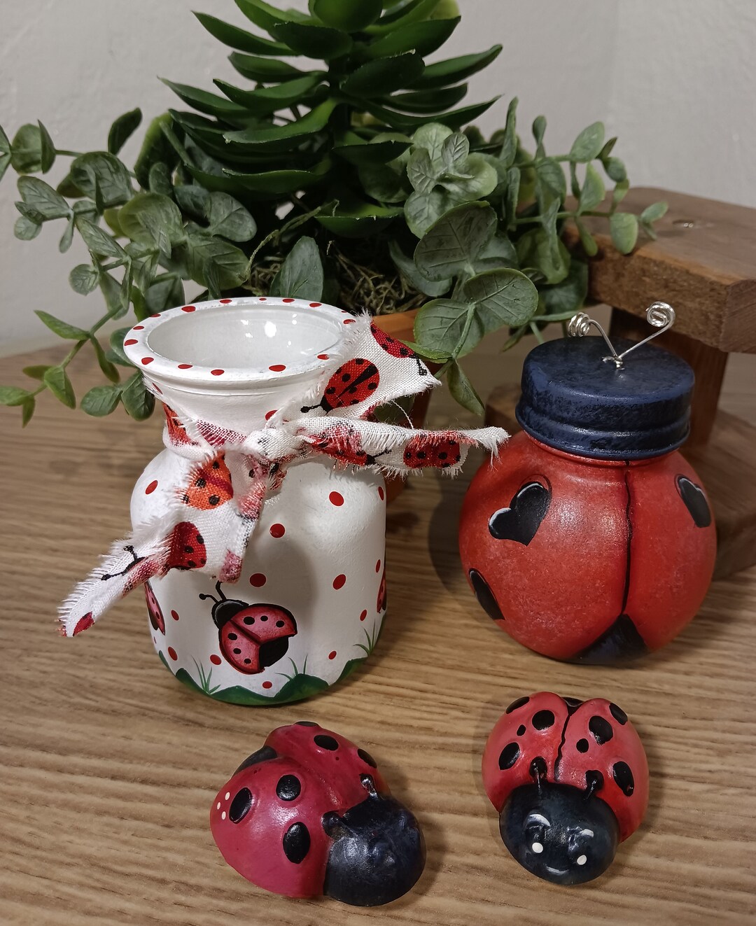 Ladybug Tiny Jar Set/ladybugs Painted With Acrylic Paint/ Small Glass ...