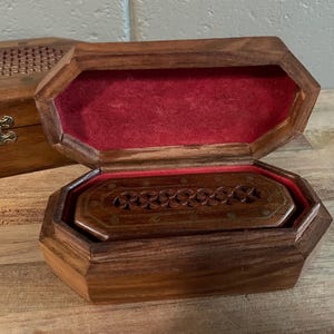 Aet of 3 Sweet Little Carved Octagonal Wooden Nesting Trinket Treasure ...