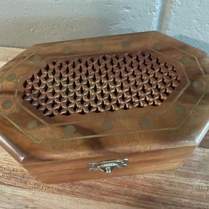 Aet of 3 Sweet Little Carved Octagonal Wooden Nesting Trinket Treasure ...