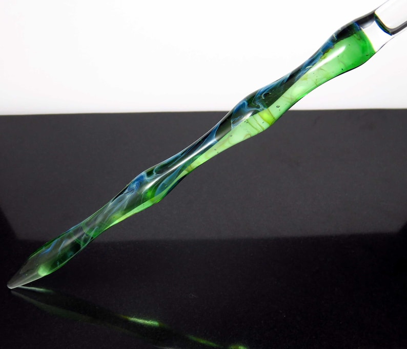 Glass dip pen in vivid green glass fountain pen drawing & | Etsy