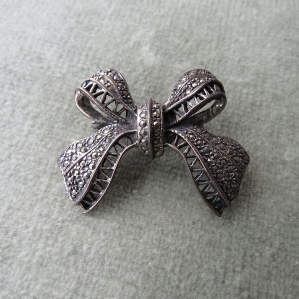Marcasite Bow Brooch - Etsy