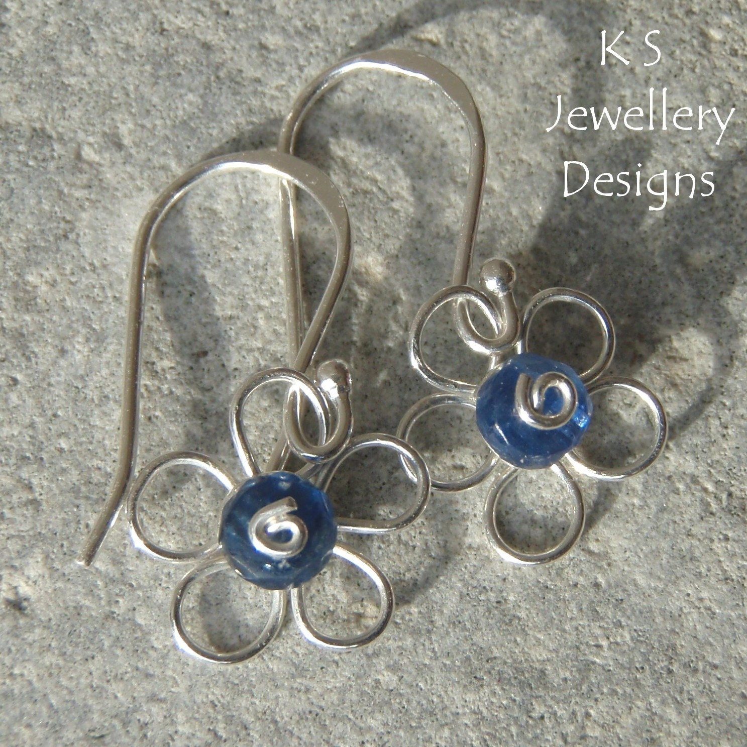 Wire Jewelry Tutorial - WIRE FLOWERS (4 Variations, Earrings & Pendants ...