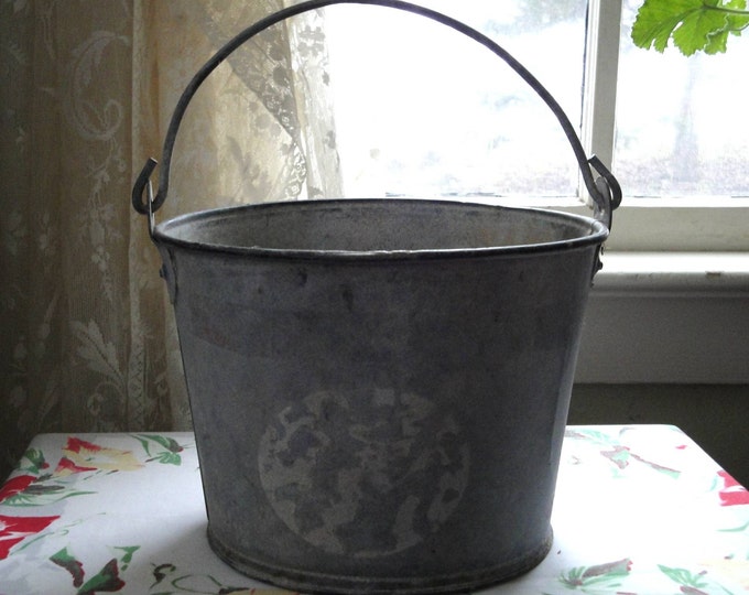 Vintage Simple Rustic Shabby OVAL Galvanized Steel Pail for FLOWERPOT ...