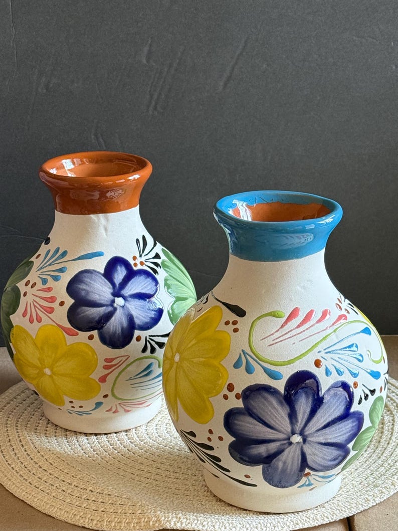 Mexican Michoacan Ceramic Flower Vase. Flower Vase, Hand Painted Flower ...