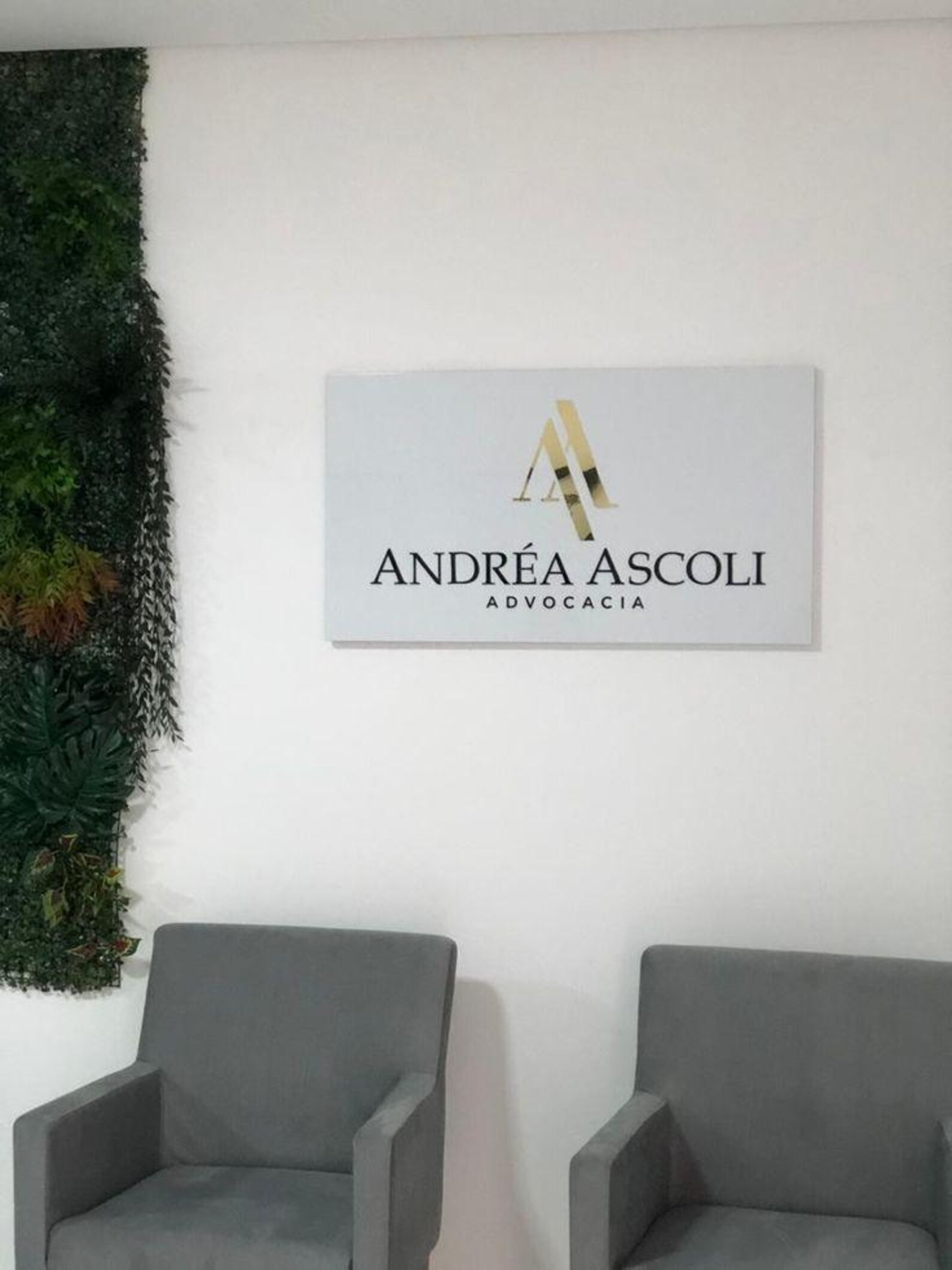 Acrylic Rectangular Business Logo Signs, Unique Wall and Door Office ...