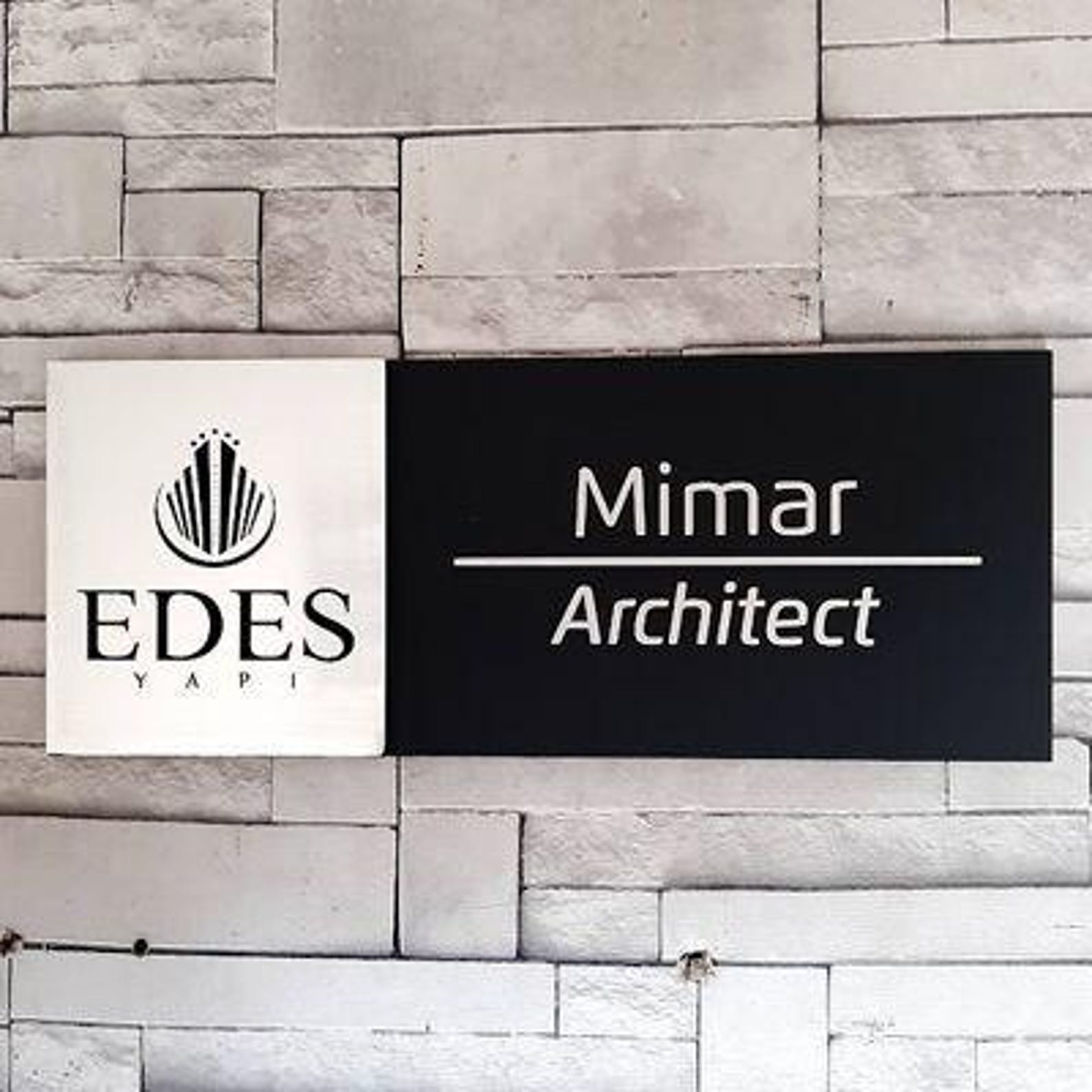 Acrylic Rectangular Business Logo Signs, Unique Wall and Door Office ...