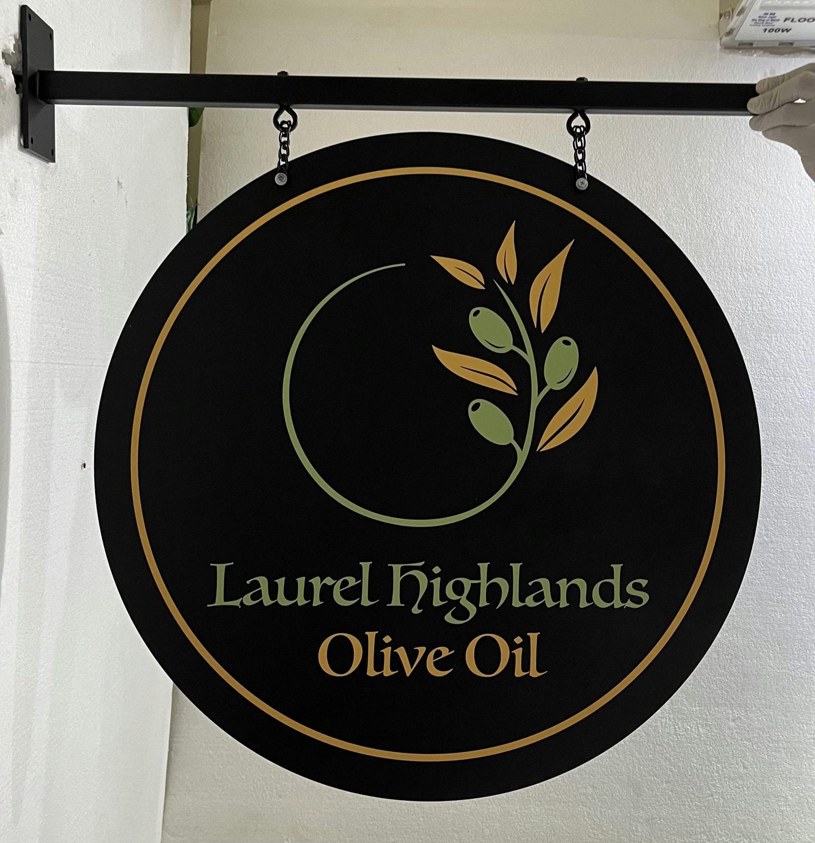 Outdoor 2D Blade Signage, Blade Sign Design, Custom 2D Blade Signs ...