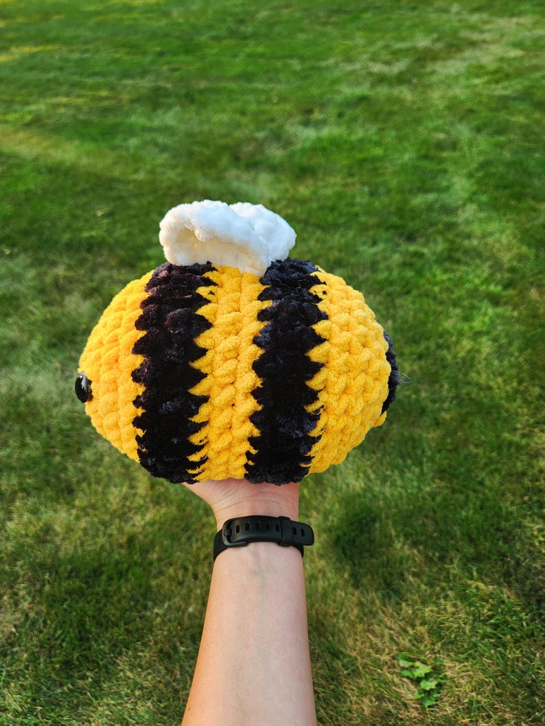 Super Cute Chunky Crochet Bee Crochet - Etsy